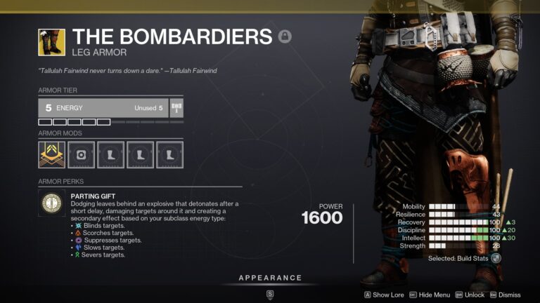 Best Strand Hunter build in Destiny 2 Season of the Wish